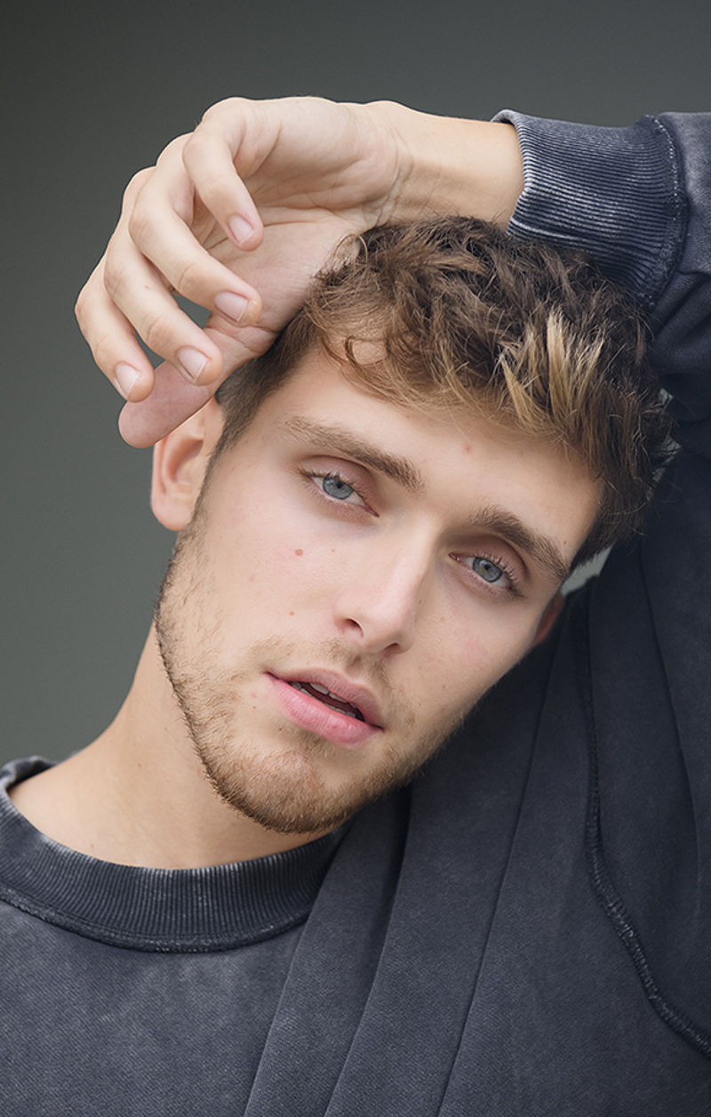 Charlie J | Glass Management