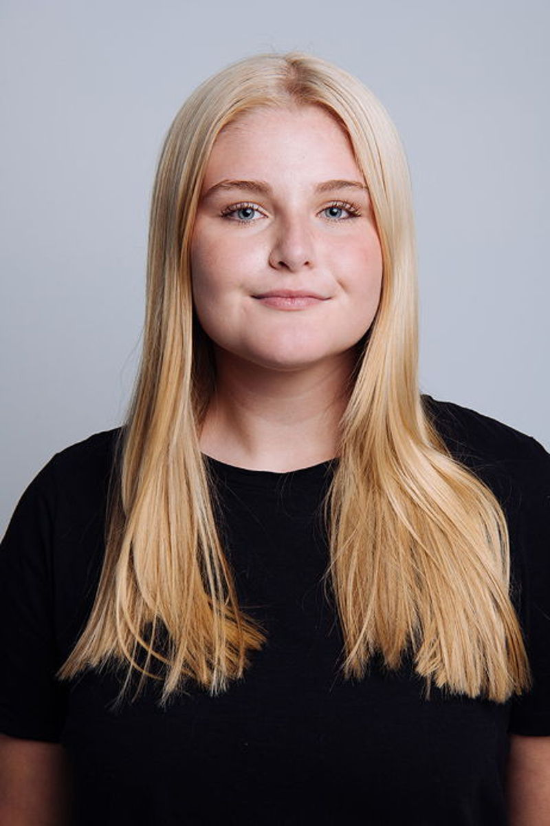 Ella J | Glass Management