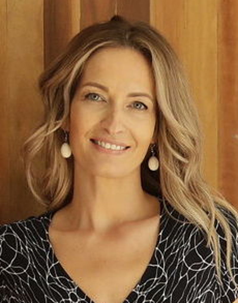 Emma | Glass Management