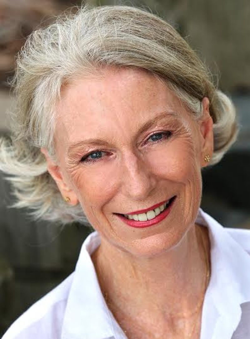 Suzanne | Glass Management